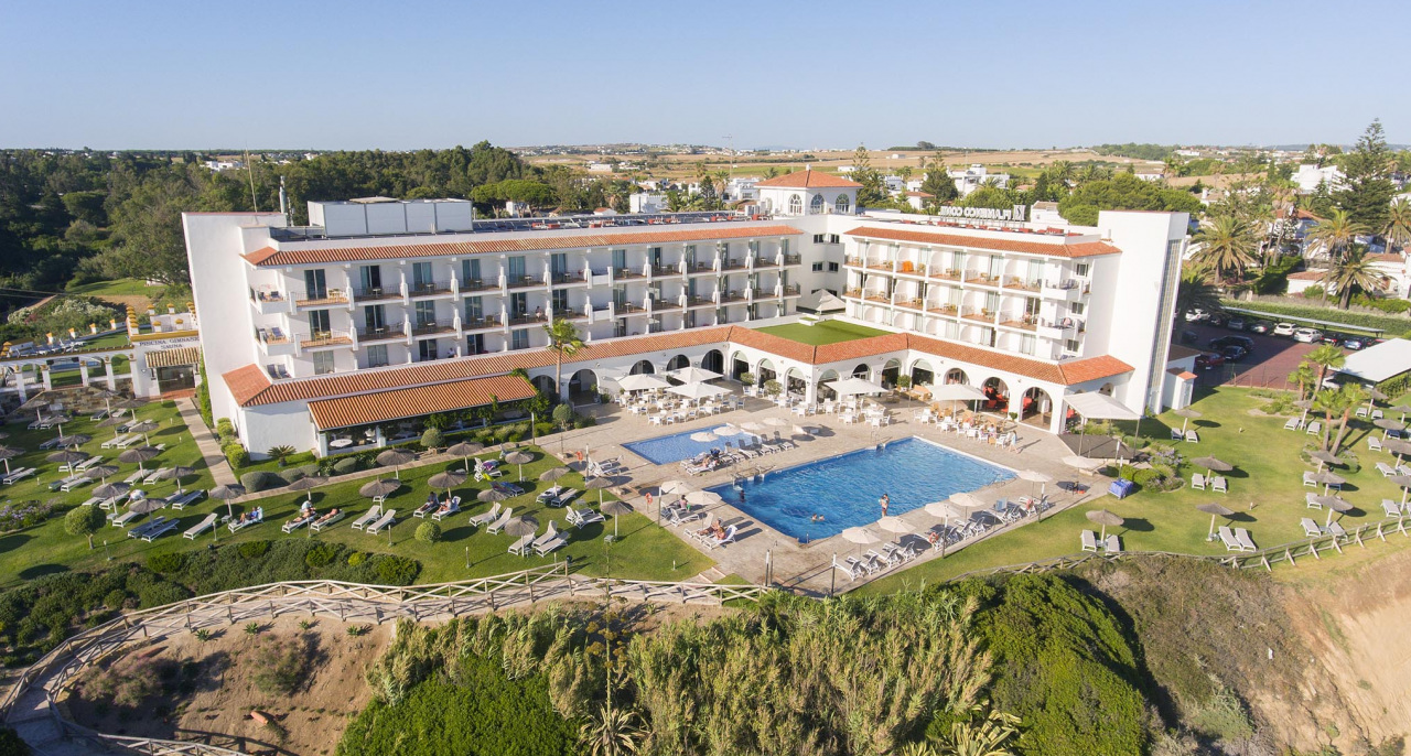 Hotel Flamenco en Conil de la Frontera - Cádiz | HIPOTELS