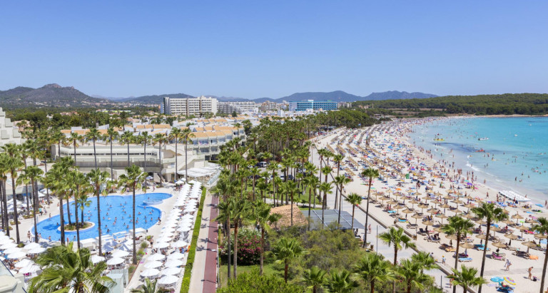 Hotel Mediterráneo in Sa Coma - Majorca | HIPOTELS